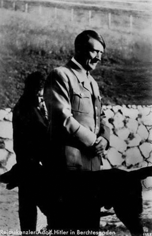 Hitler Archive | Adolf Hitler outside Haus Wachenfeld on the ...