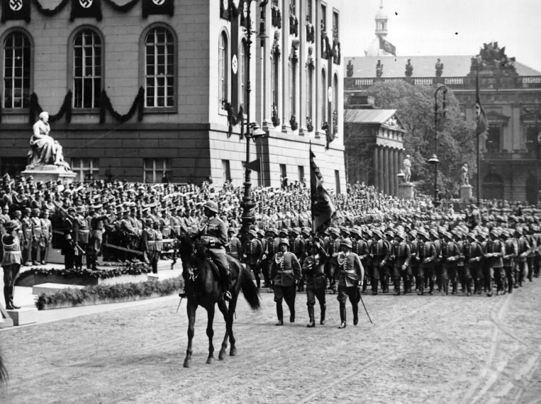 Hitler Archive | Adolf Hitler salutes the parade for his birthday