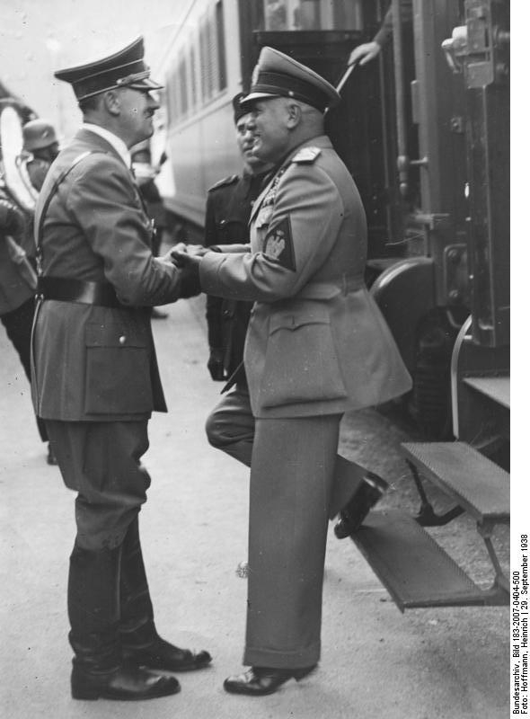 Who has shaken hands with Hitler? : r/AskHistory
